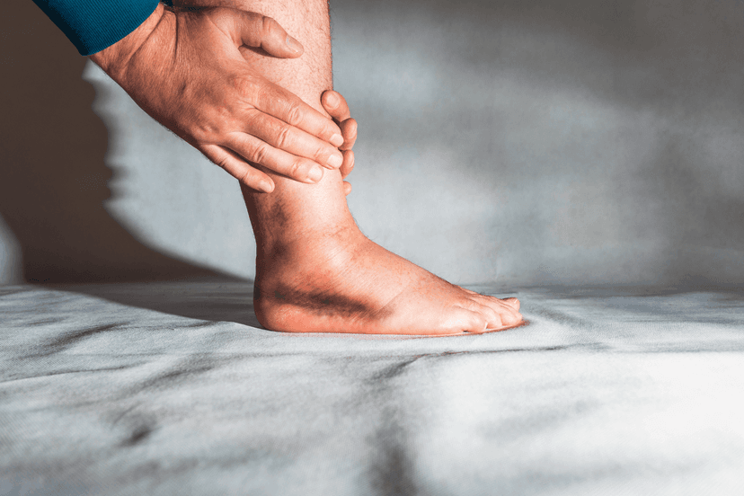 How to ease swollen ankles | Oak Tree Mobility